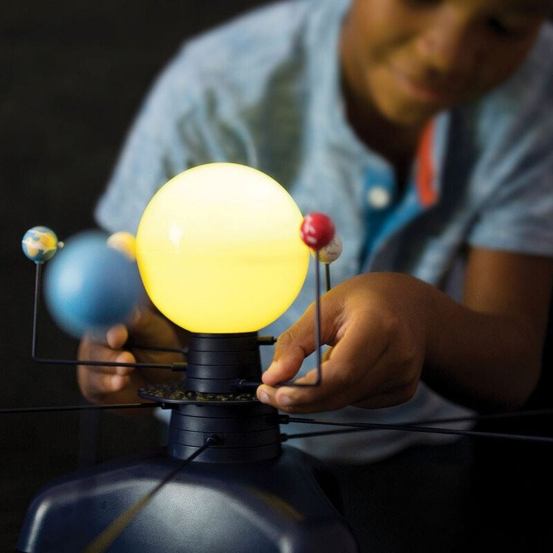 Motorised Solar System Learning Resources GeoSafari® - Interactive toys ...