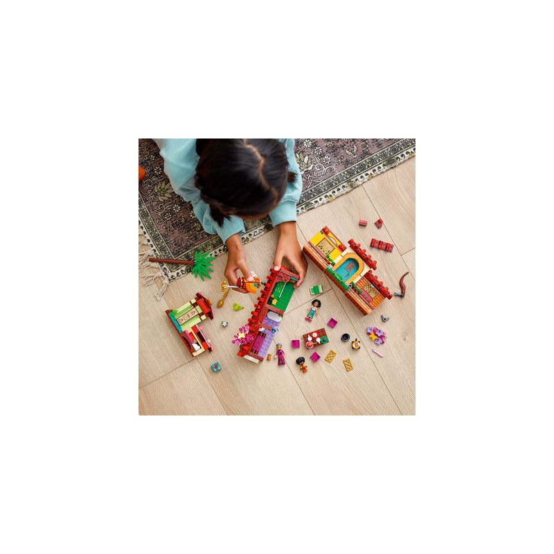 43202 LEGO® Disney Princess™ Madrigalide maja - LEGO - Photopoint